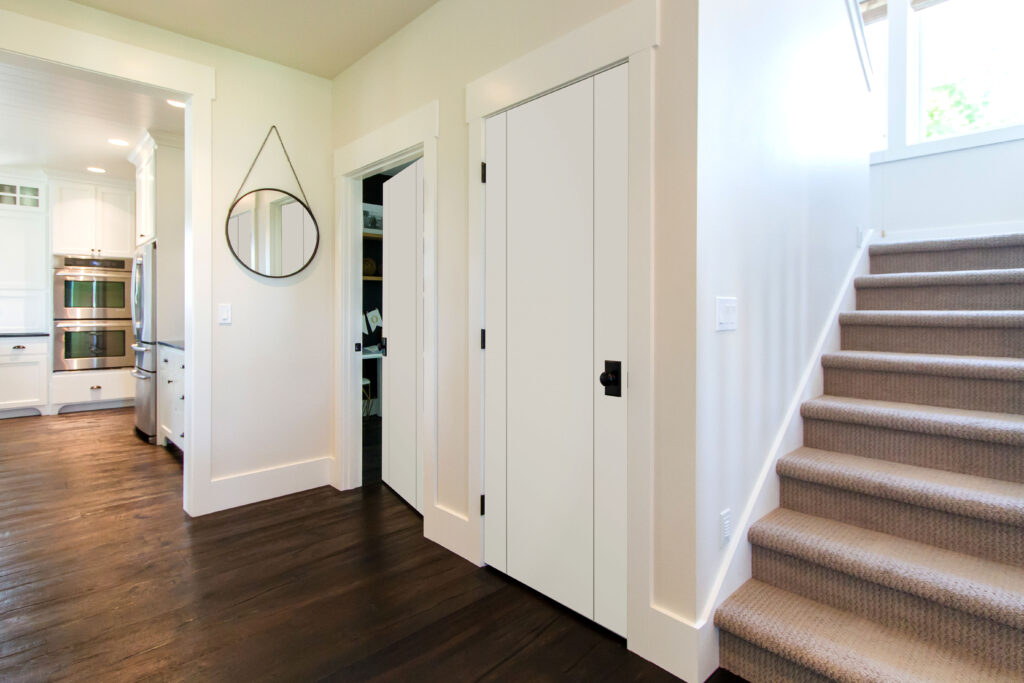 FineLine Modern Interior Doors – Parkrose - Lynden Door, Inc.